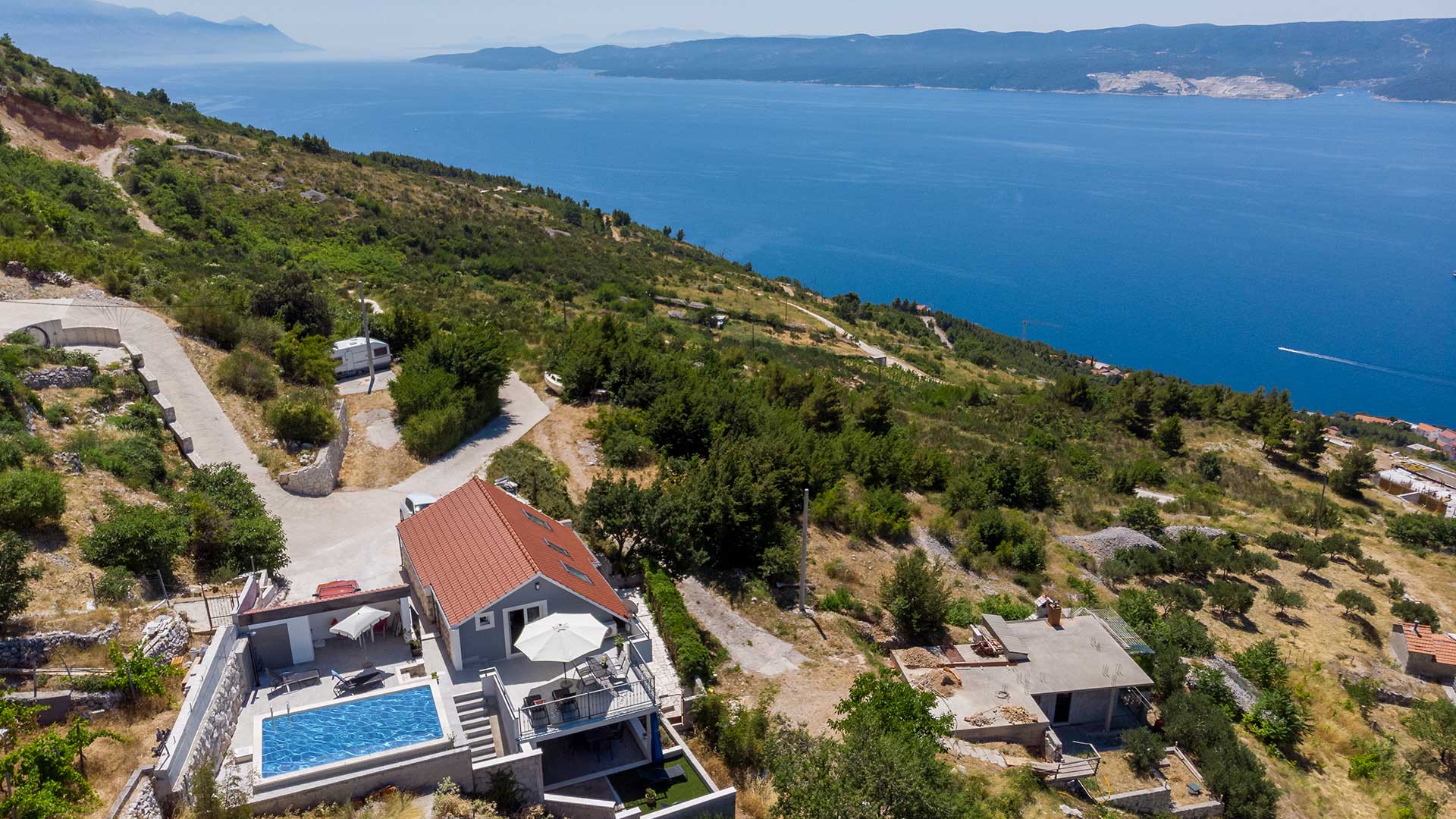 Visit Stanići – Omiš – Luxury Villas, apartments